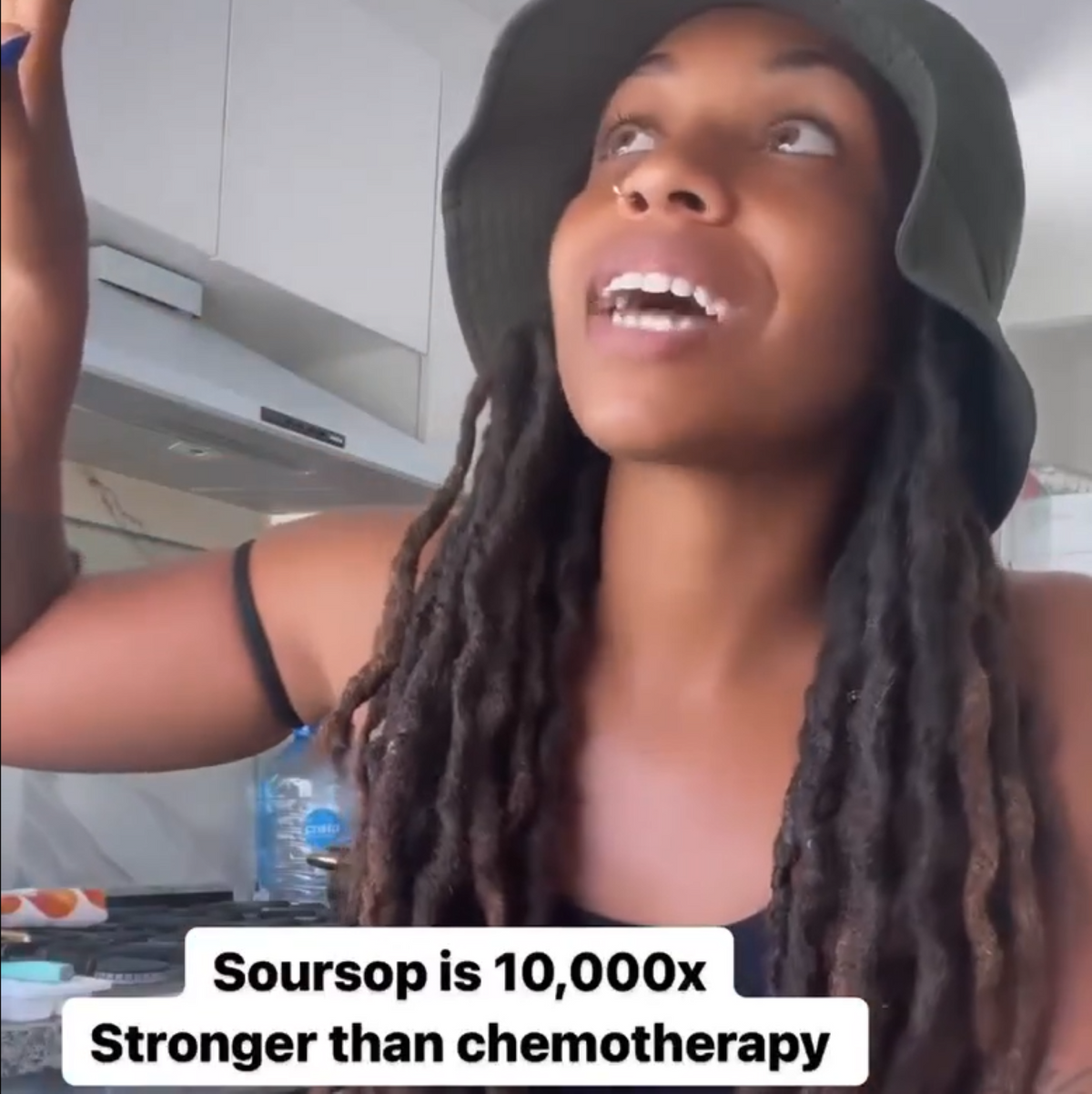 Is Soursop 10,000x Stronger than Chemotherapy? – Try-Blue